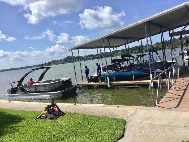 A Snapshot of Rinkers Boat World - Rinkers Boat World